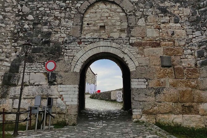 Berat - Unesco Heritage & Wine Tasting, Private Tour - Tasting Albania: Cobo Winery