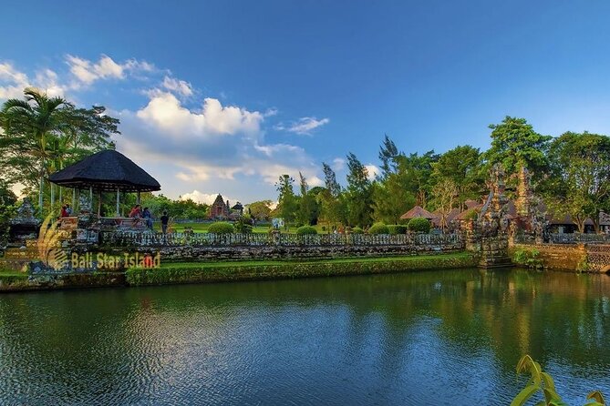 Beratan , lake side temple tour , all inclusive - FAQ