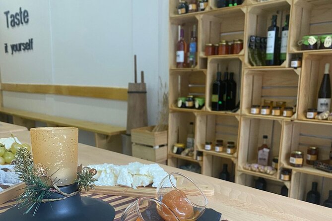 BERATS LOCAL PRODUCTS TASTING by 1001 Albanian Adventures - Discover Traditional Handicrafts and Artisanal Products