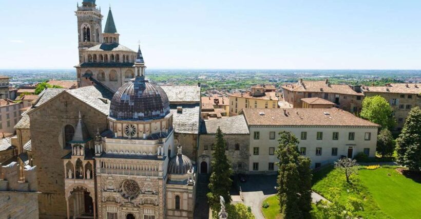 Bergamo Audioguide - TravelMate app for your smartphone - How the App Works and Your First Steps