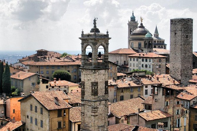 Bergamo Private Guided Walking Tour - Taking in Bergamos History