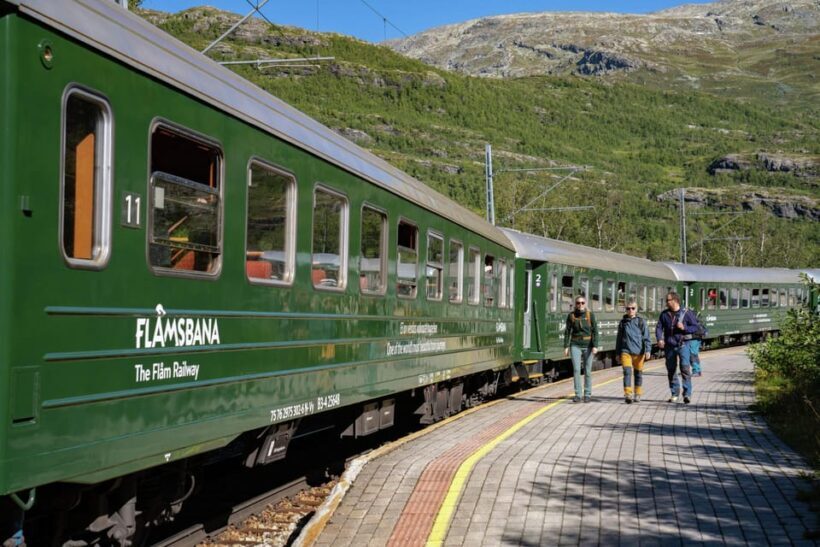 Bergen: Flam Railway, Stegastein View Point and Fjord Cruise - FAQ