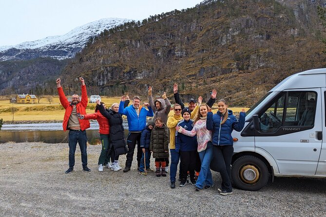 Bergen Golden Circle Fjortour by Minibus - Customer Service and Communication