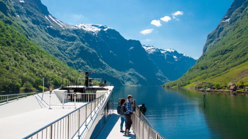 Bergen: Nærøyfjord Cruise and Flåm Railway Ride to Oslo - Key Points