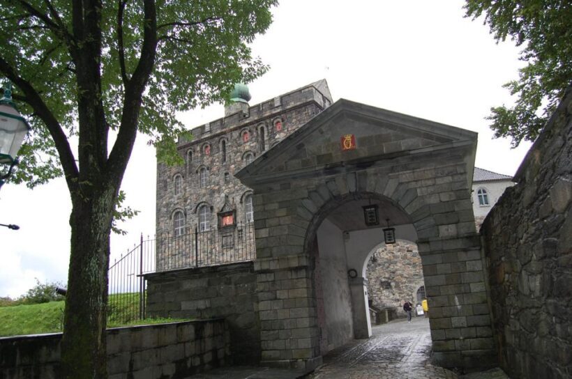 Bergen Past and Present: A Historical Walking Journey - The Sum Up