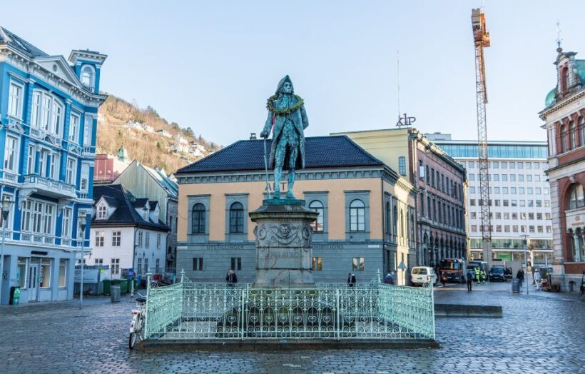 Bergen: Private Tour with a Local - Exploring Bergen with a Private Local Guide