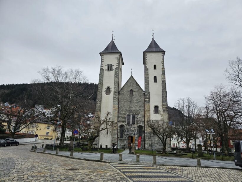 Bergen's Twilight Magic: An Evening Adventure - FAQs