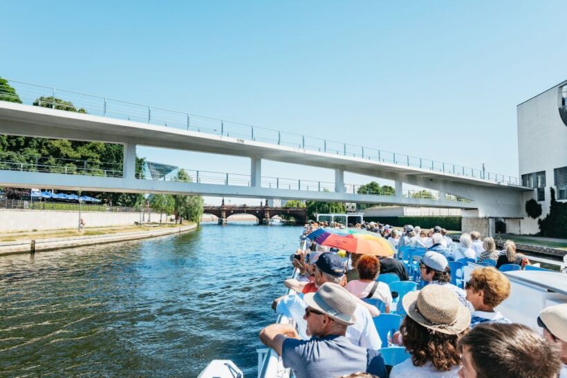 Berlin: 1-Hour City Tour by Boat with Guaranteed Seating - Practical Details and Tips