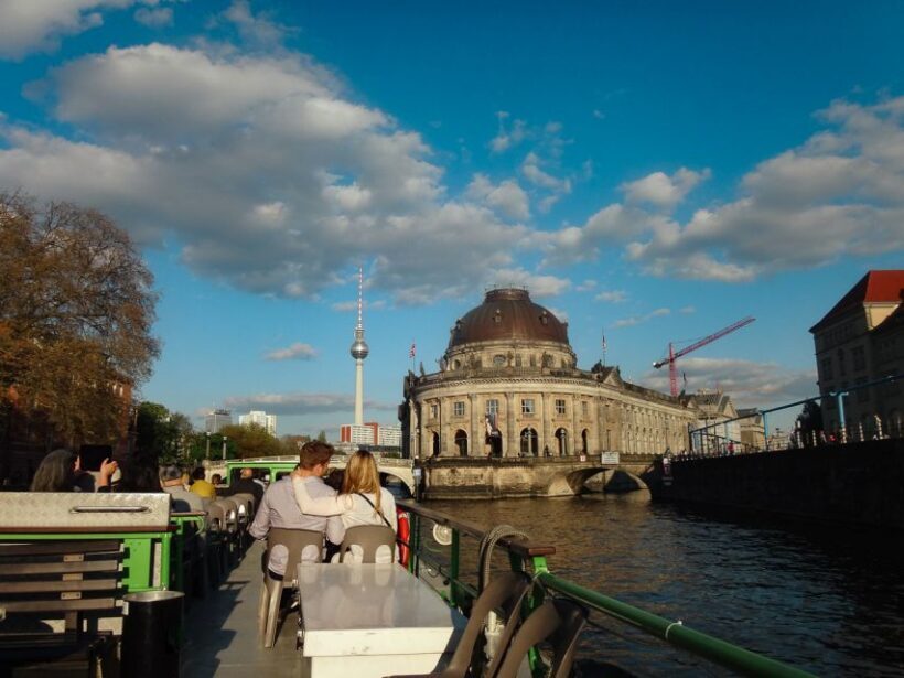 Berlin: 2.5-Hour East Side Boat Cruise with Commentary - Who Should Consider This Tour?