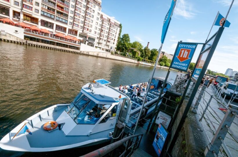 Berlin: 3.25-Hour Spree & Landwehrkanal Boat Tour - The Sum Up