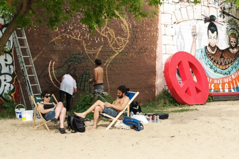 Berlin: Alternative Berlin Walking Tour - Analyzing the Value
