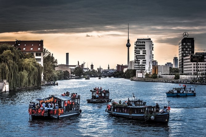 Berlin Architecture/River Spree Full Day Photography Tour - FAQ