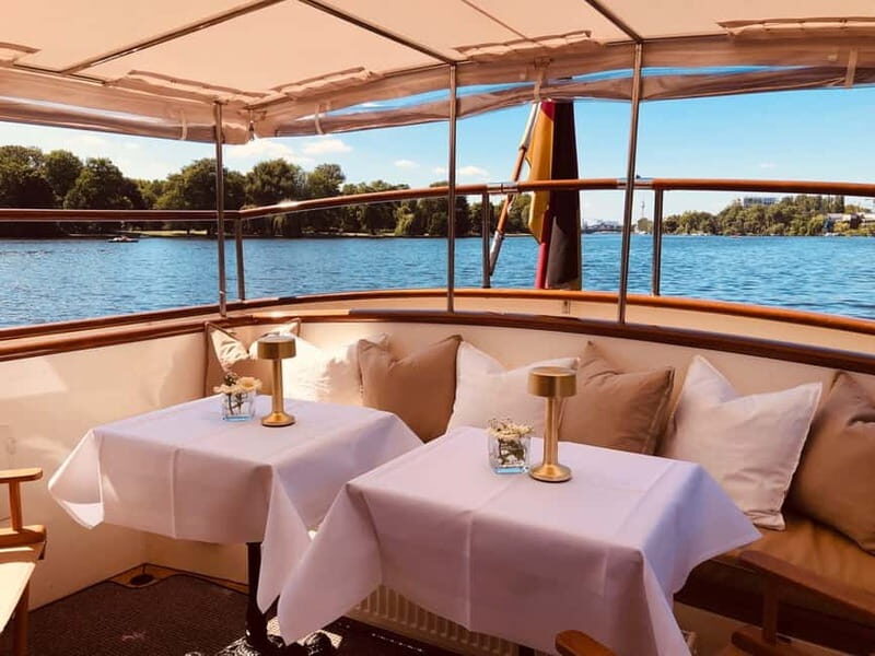 Berlin: Boat Sightseeing Tour on Electric Motor Yacht - FAQ