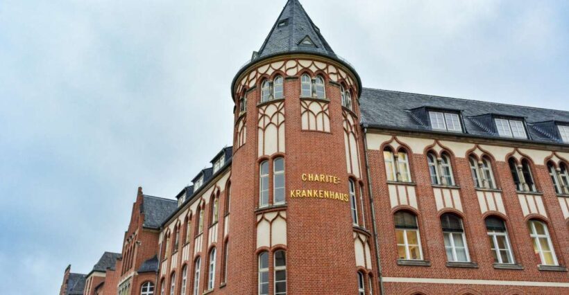 Berlin: Charité Hospital History Walking Tour - Exploring Berlin’s Charité Hospital: A Walk Through History and Medicine