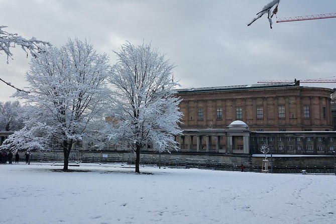 Berlin City Center: the Most Famous Sites (Private 3 Hours Walking Tour) - Discovering Gendarmenmarkt and Bebelplatz