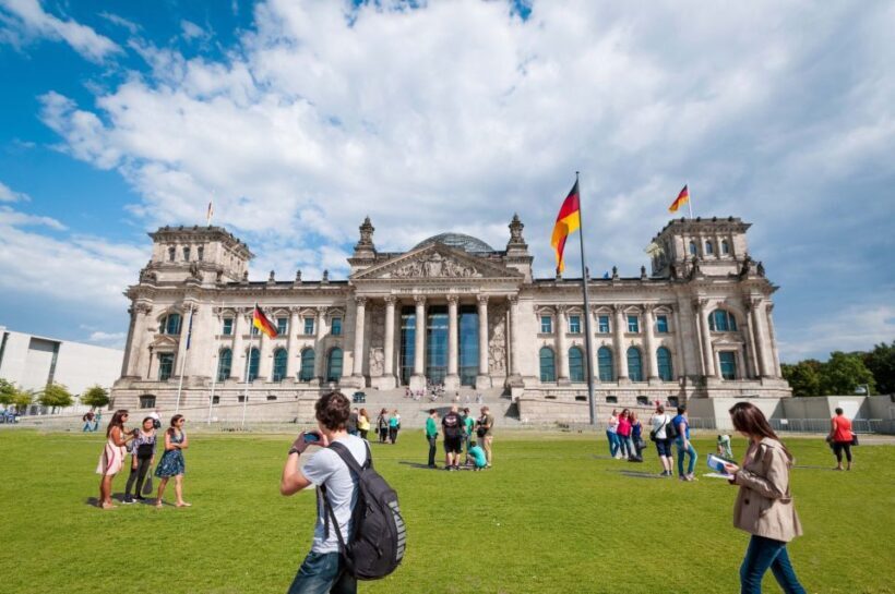 Berlin: City Center Walking Tour - FAQ