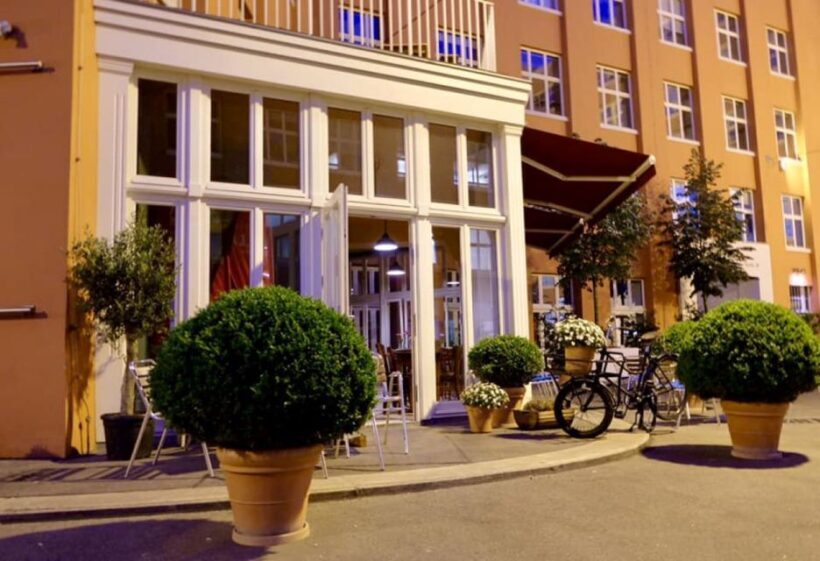 Berlin: Dinner in the Dark - Key Points