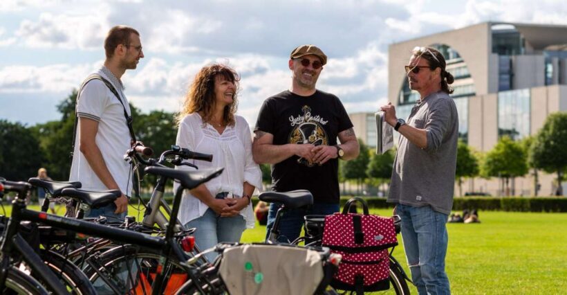 Berlin: E-Bike Tour of the Berlin Wall and Mitte Highlights - Key Points