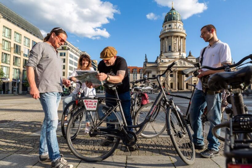 Berlin: E-Bike Tour of the Berlin Wall and Mitte Highlights - FAQ