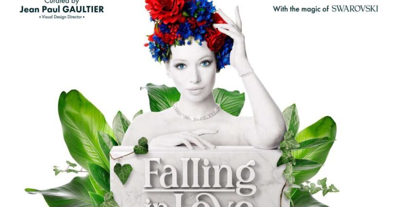 Berlin: FALLING | IN LOVE Grand Show Friedrichstadt-Palast - The Experience: From Start to Finish