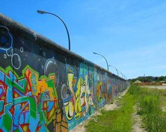 Berlin Full Day Tour with Lunch and private transfers from Prague - An In-Depth Look at the Tour Experience