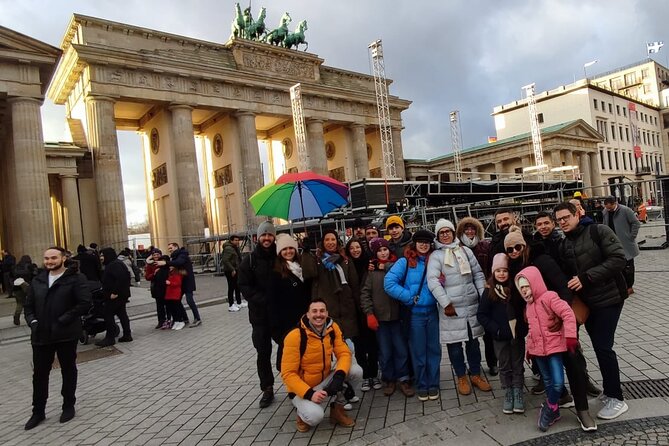 BERLIN FULL in 3.5h (Guide + Headphones) - Accessibility and Group Size