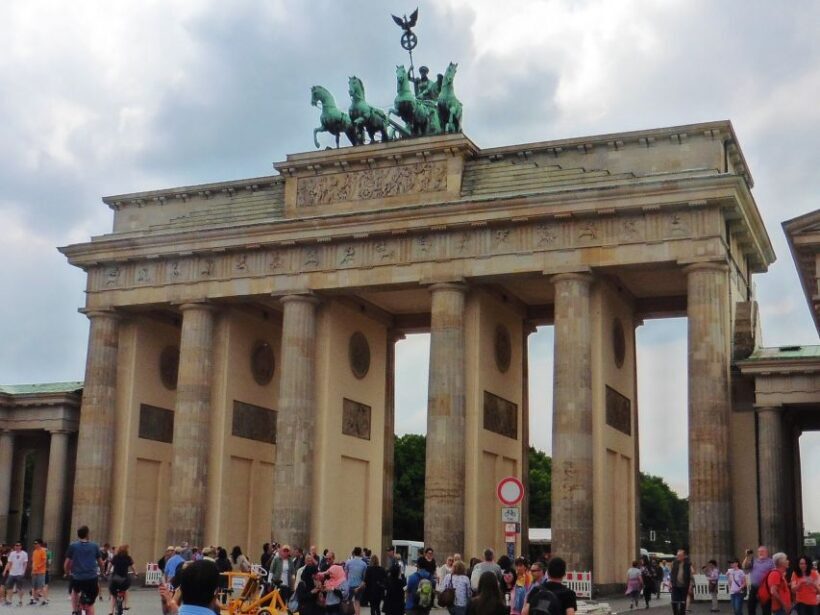 Berlin: Historical Sights & Berlin Wall Tour with a Berliner - End of Tour: Back at Checkpoint Charlie