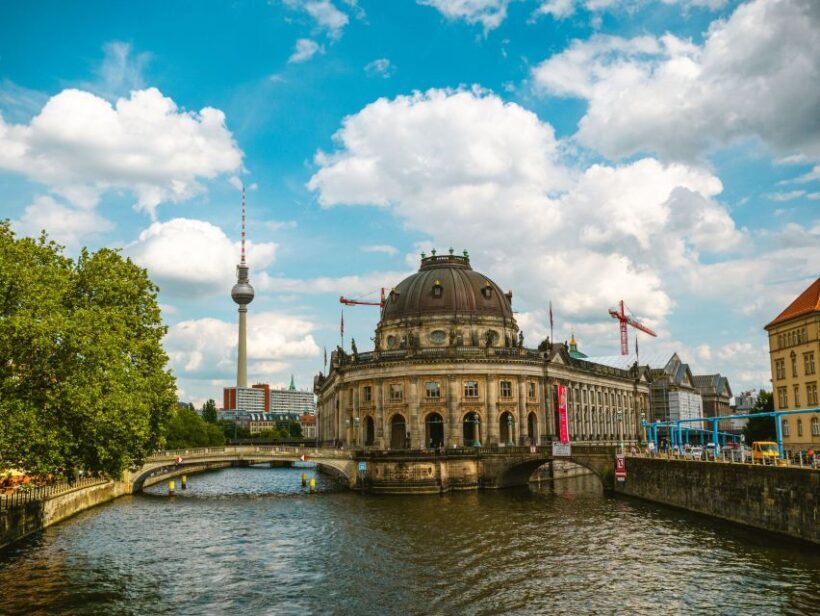 Berlin Jewish Quarter and Holocaust Private Walking Tour - The Value of Guided Expertise