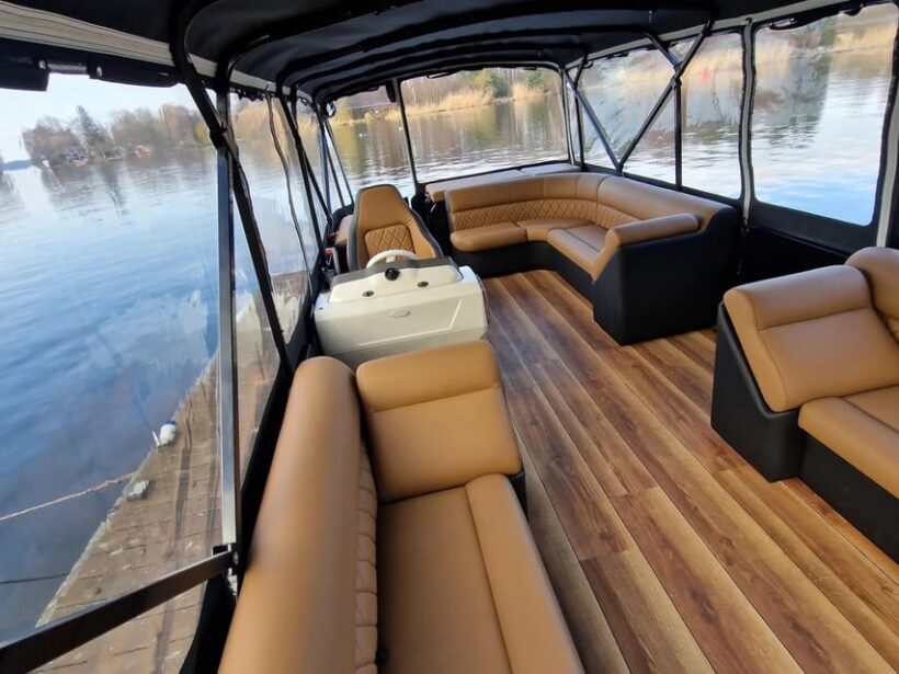 Berlin: Luxury Pontoon Kuba Rental - FAQs