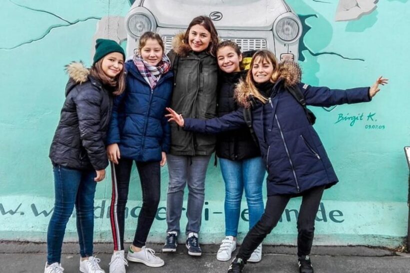 Berlin : Must-see attractions Walking Tour - Authentic Traveler Experiences