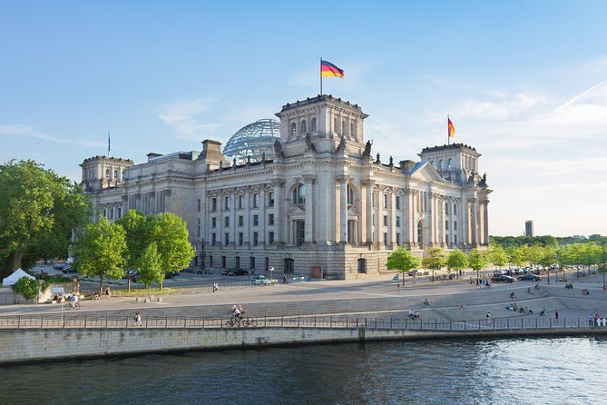 Berlin on Your Own - Deluxe Round Trip from Warnemünde Port - Who Should Consider This Tour?