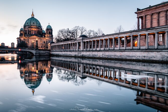 BERLIN PHOTO TOUR With a Professional PHOTOgrapher From BERLIN - Personalized Advice for All Skill Levels and Equipment