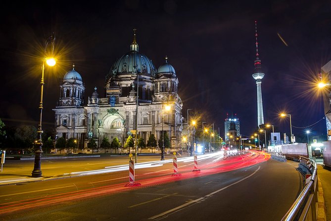 Berlin Photography Masterclass - Private Photography Lesson - Night Photography Techniques