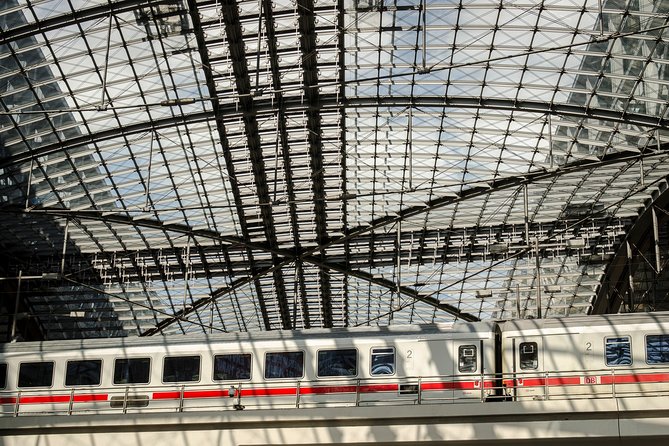 Berlin Photography Masterclass - Private Photography Lesson - Capturing Famous Berlin Landmarks