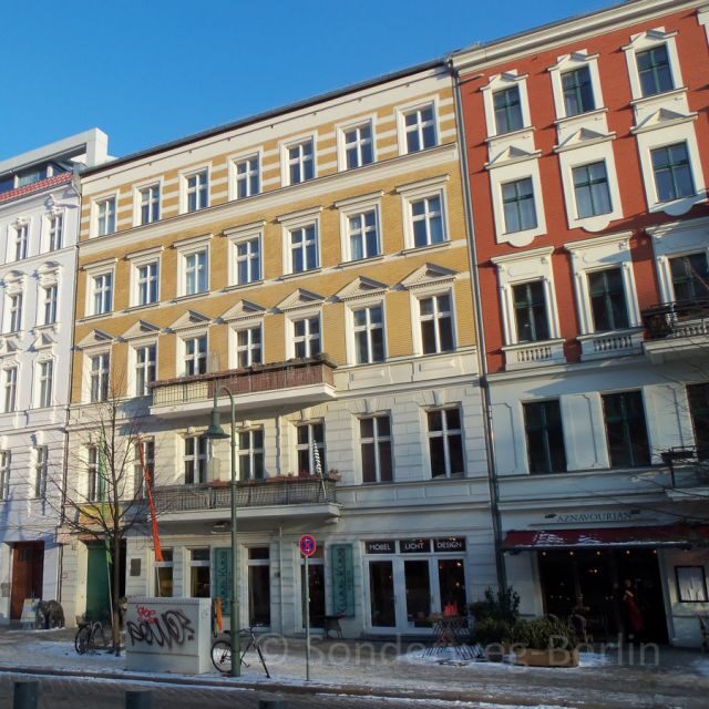 Berlin: Prenzlauer Berg District Guided Walking Tour - The Sum Up