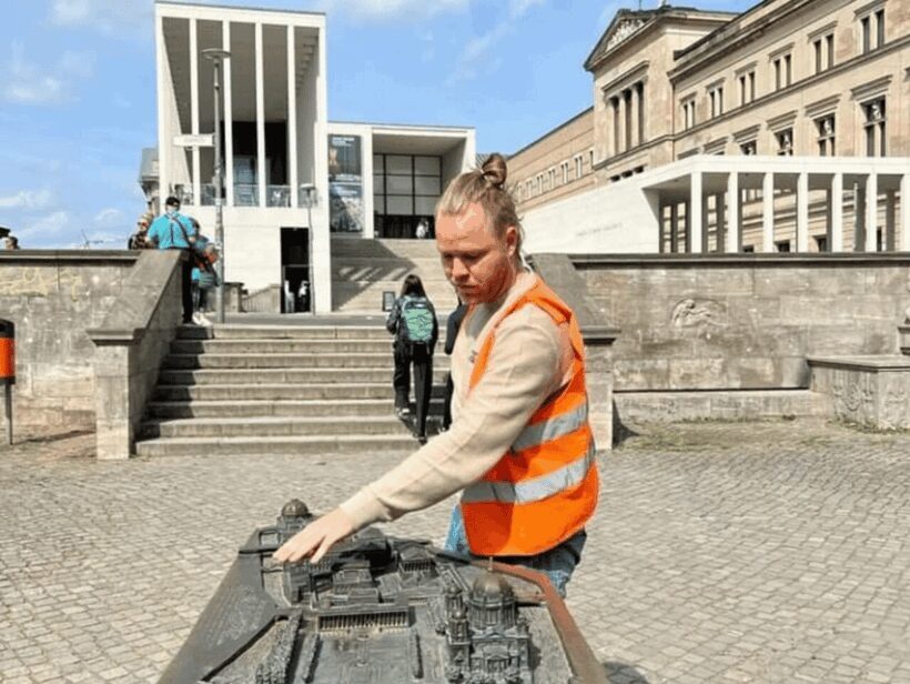 Berlin: Private Bike Tour by a Local Guide in Danish/English - The Sum Up
