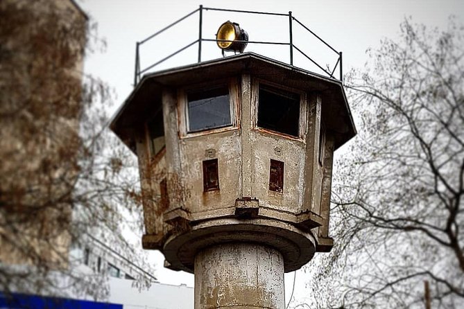 Berlin Private Complete History All Day Walking Tour - Berlin Wall and Cold War Landmarks