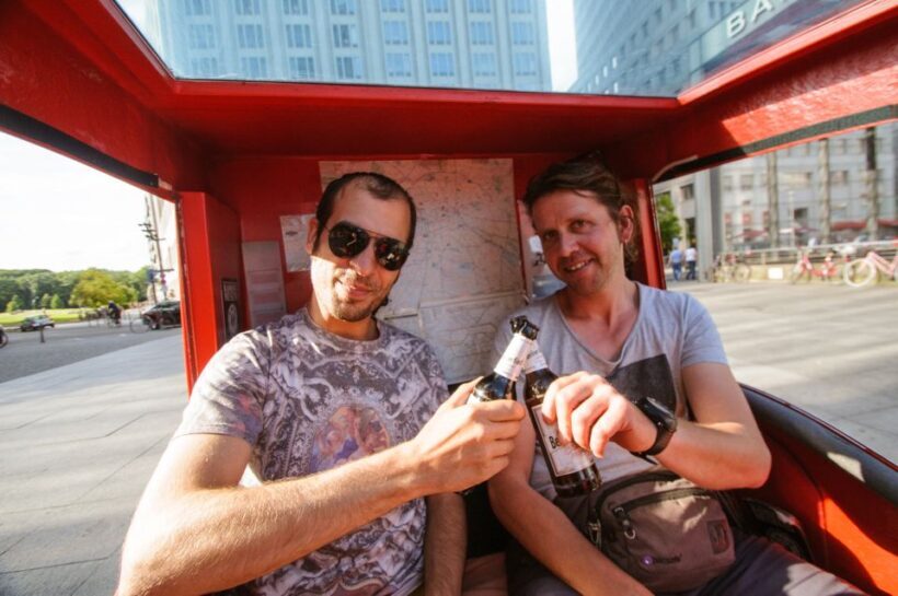 Berlin: Private E-Rickshaw Tour with Hotel Pickup Service - Authentic Experiences & Reviews