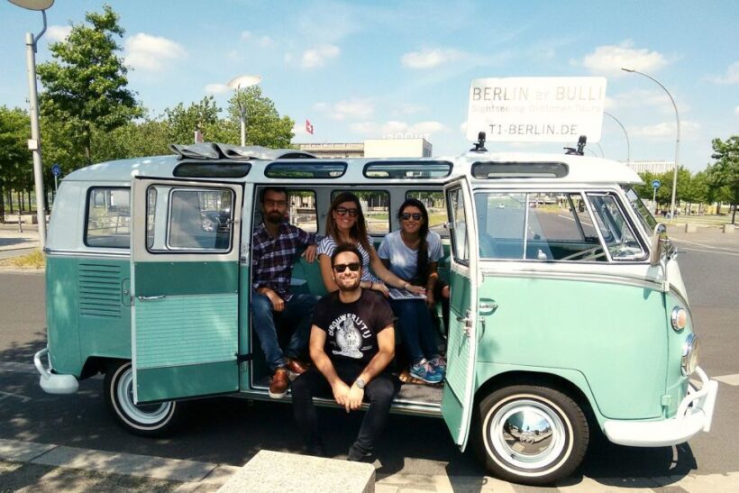 Berlin: Private Sightseeing Tour in Iconic Oldtimer VW Bus - Discovering Berlin in a Vintage VW Bus