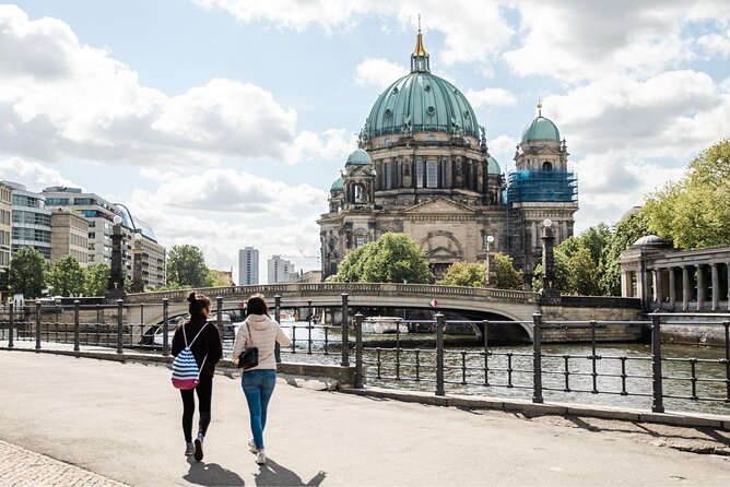 Berlin Private Tour: Highlights & Hidden Gems With a Local - Exceptional Ratings and Traveler Testimonials