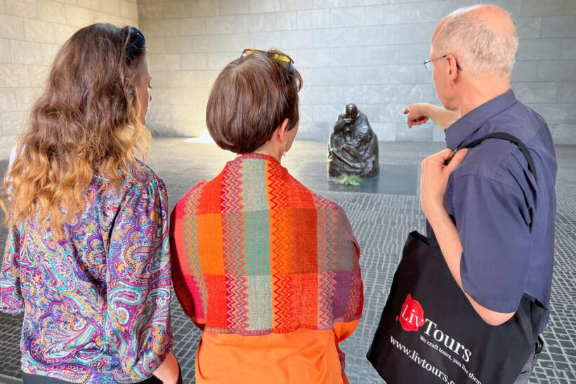 Berlin: Private Walking Tour with a Local Expert - A Deep Dive into Berlin on Foot