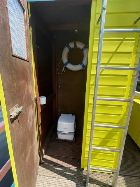 Berlin: Raft Boat Rental - St. Lucia - FAQ