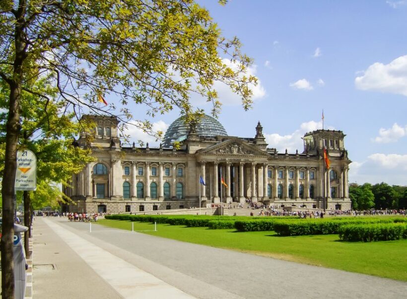 Berlin: Reichstag, Plenary Chamber, Cupola & Government Tour - What You Can Expect from This Tour