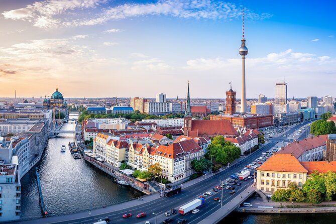Berlin Scavenger Hunt and Highlights Self-Guided Tour - Frequently Asked Questions