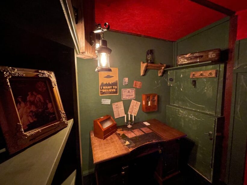 Berlin: Shadow of the Rubber Duck Escape Room Experience - Key Points