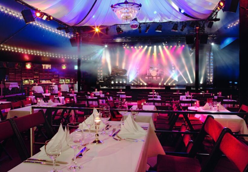 Berlin: Show at the Tipi am Kanzleramt - Who Should Consider This Tour?