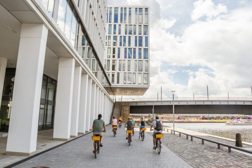 Berlin: Sights and Highlights Bike Tour with a Local Guide - FAQ