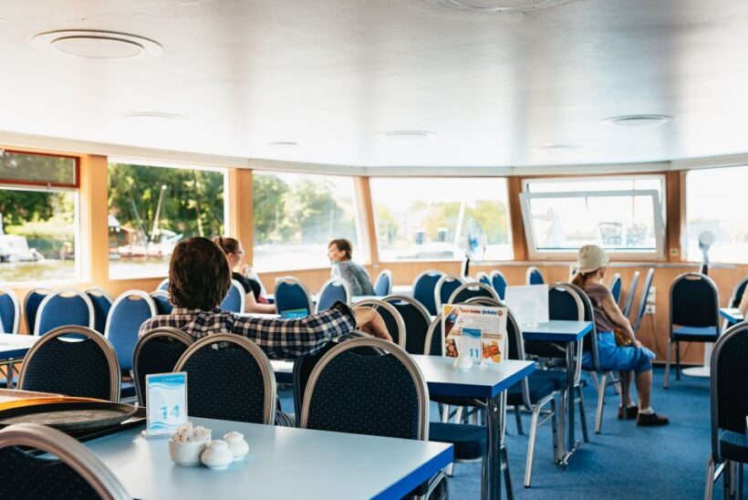 Berlin: Spree Boat Tour to Müggelsee - What Makes This Tour a Good Deal?