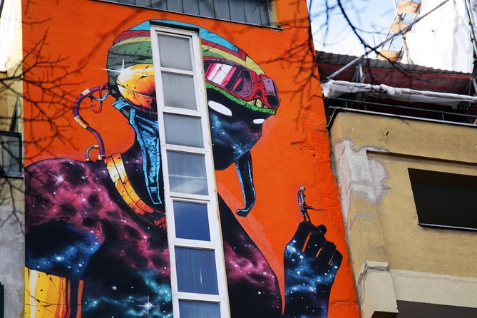 Berlin Street Art Walking Tour - Uncovering the Historical Context of Street Art