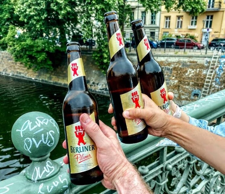 Berlin: Street Food Tour with 10 Tastings - Key Points